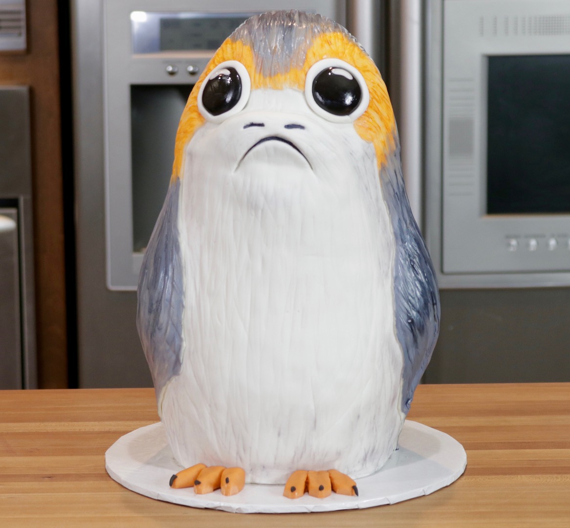 Porg Cake – Sugar High Score